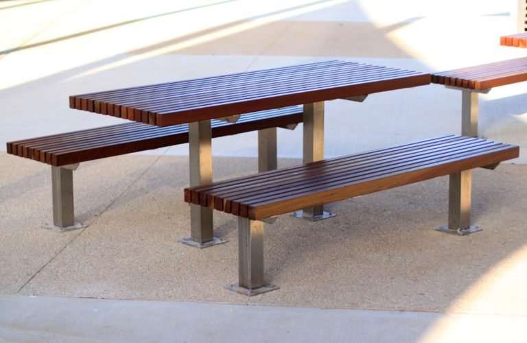 Vertical Slat Bench - Commercial Systems Australia